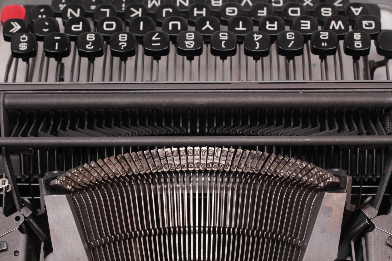 oz.Typewriter: Olivetti DL Portable Typewriter for Christmas 1969