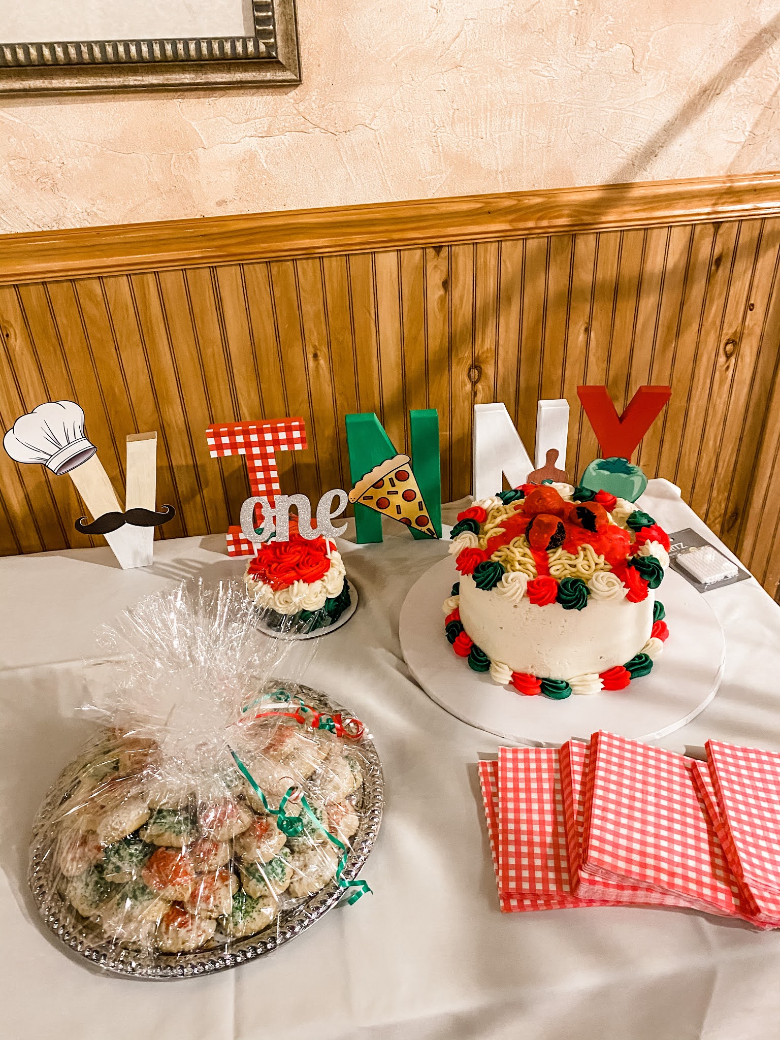 The Ashley Maria Blog: Our Little Meatball Theme First Birthday Party