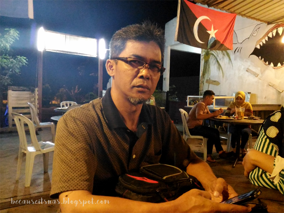 D'Sampan Cafe @ Parit Raja | Misanthrope