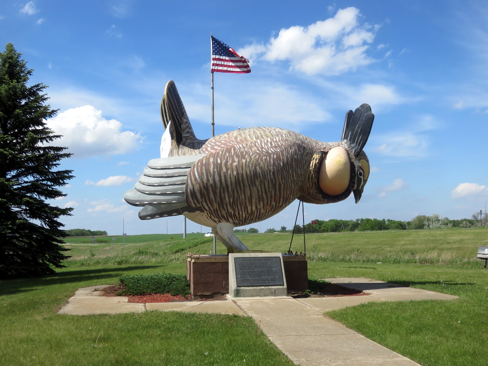 Art In Stitches: 40' Otter, 9000 pound chicken, a Viking ship plus new ...