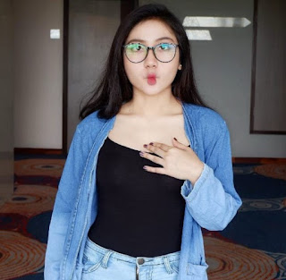 Cerita Sex Pacar teman lagi mabuk ~ CERITA DEWASA TERBARU