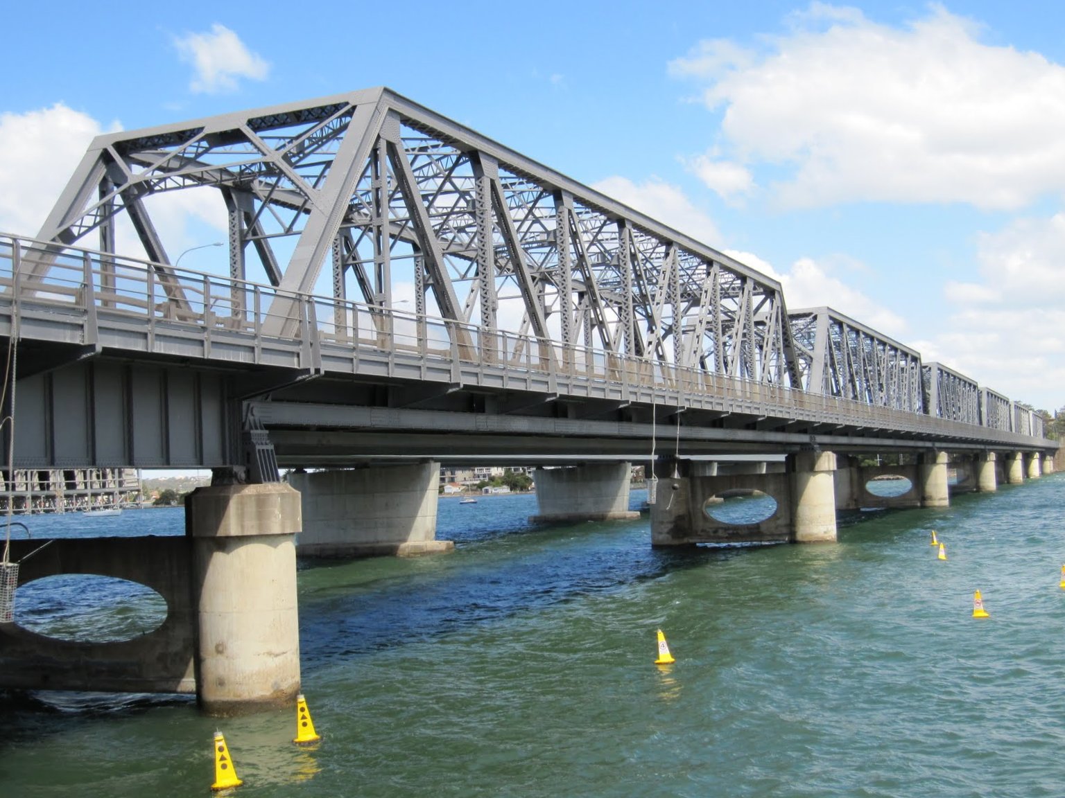 Sydney - City and Suburbs: Tom Uglys Bridge (Theme Day: Contrast)