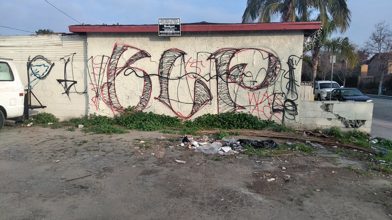 sureno 13 gangs graffiti: Compton barrio los padrinos 13 ( CBLP13 )