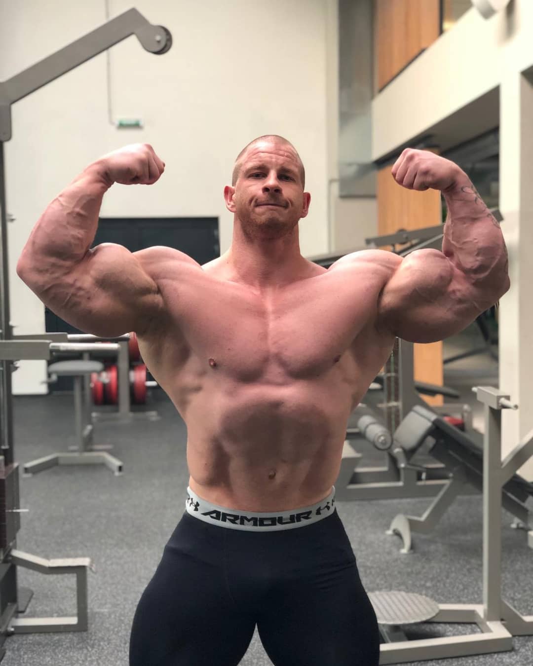 Muscle Lover: Biceps & Biceps by Michal Krizanek