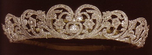 Books, Birkins and Beauty: Bridal Tiaras in the British Royal Family ...