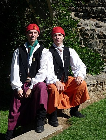 FolkCostume&Embroidery: A Closer Overview of Breton Costumes, part 1 ...