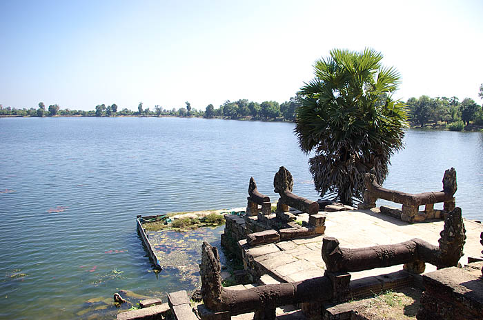 Srah Srang is one of the alternative beautiful places for the sunrise ...