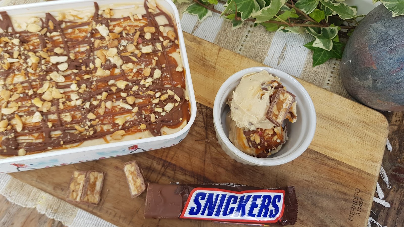 Gelado de snickers. | Graça - Truques & Dicas