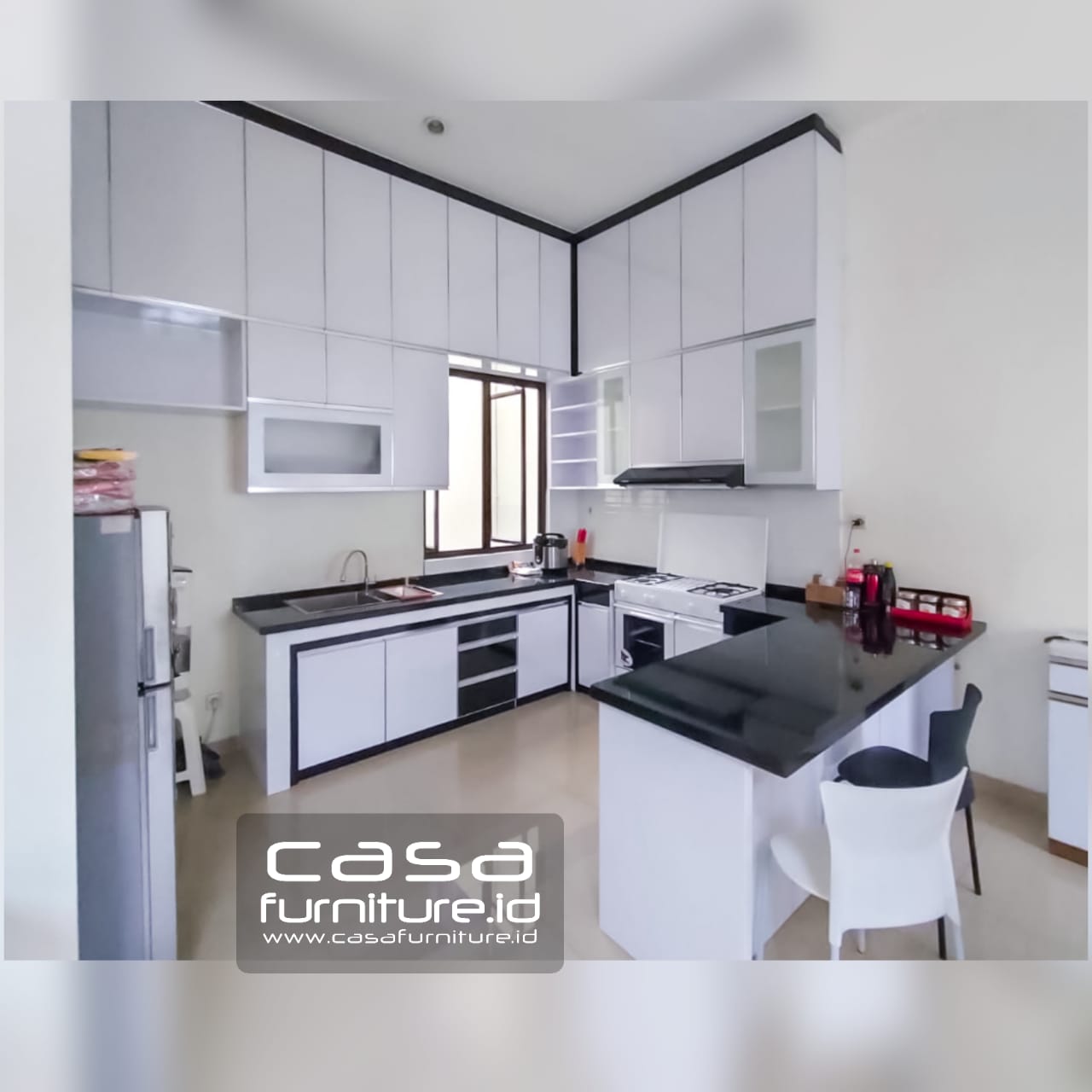Kitchen set putih - Furniture minimalis tangerang Kitchen set, Lemari ...