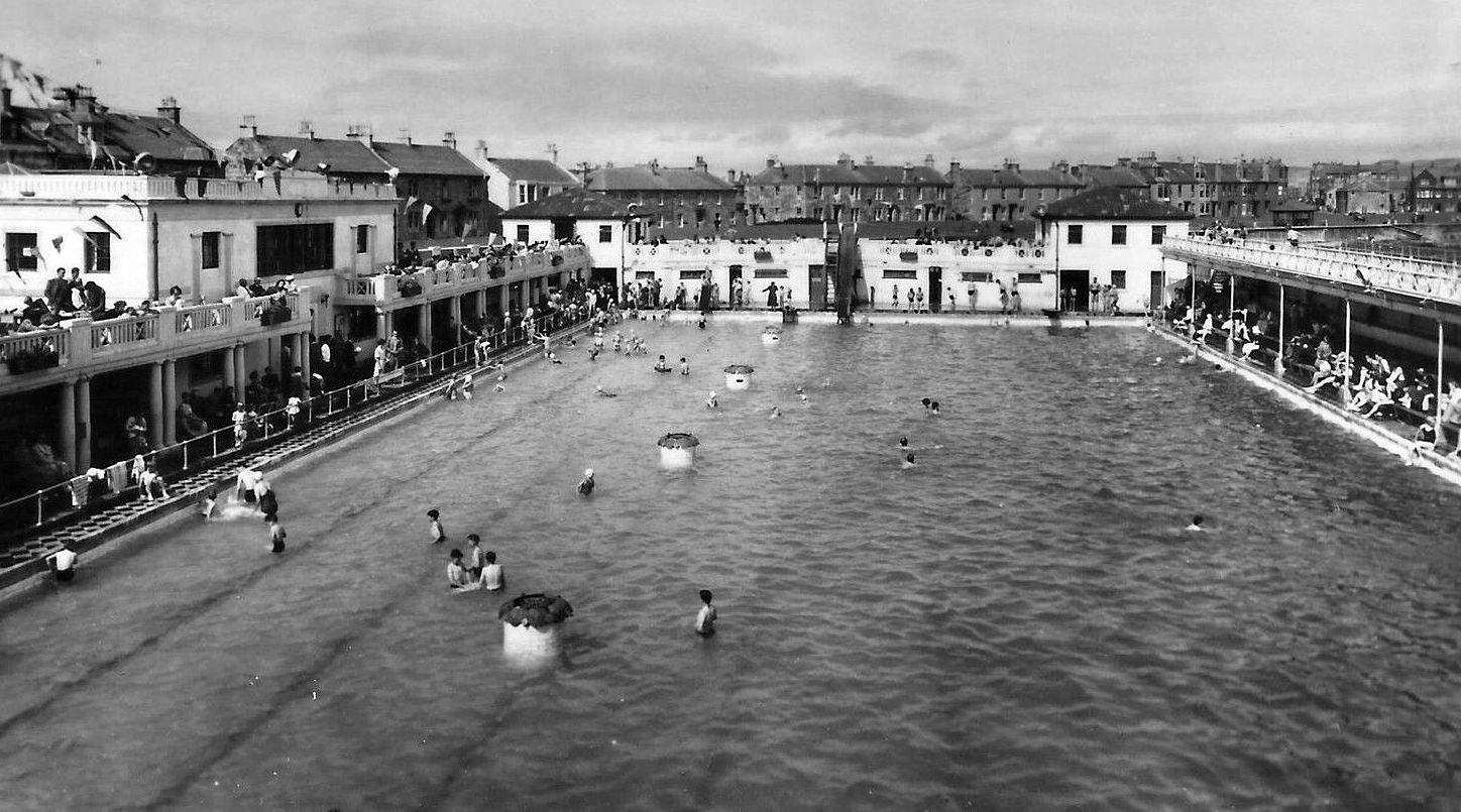 Tour Scotland: Old Photograph Swimming Pool Troon Scotland