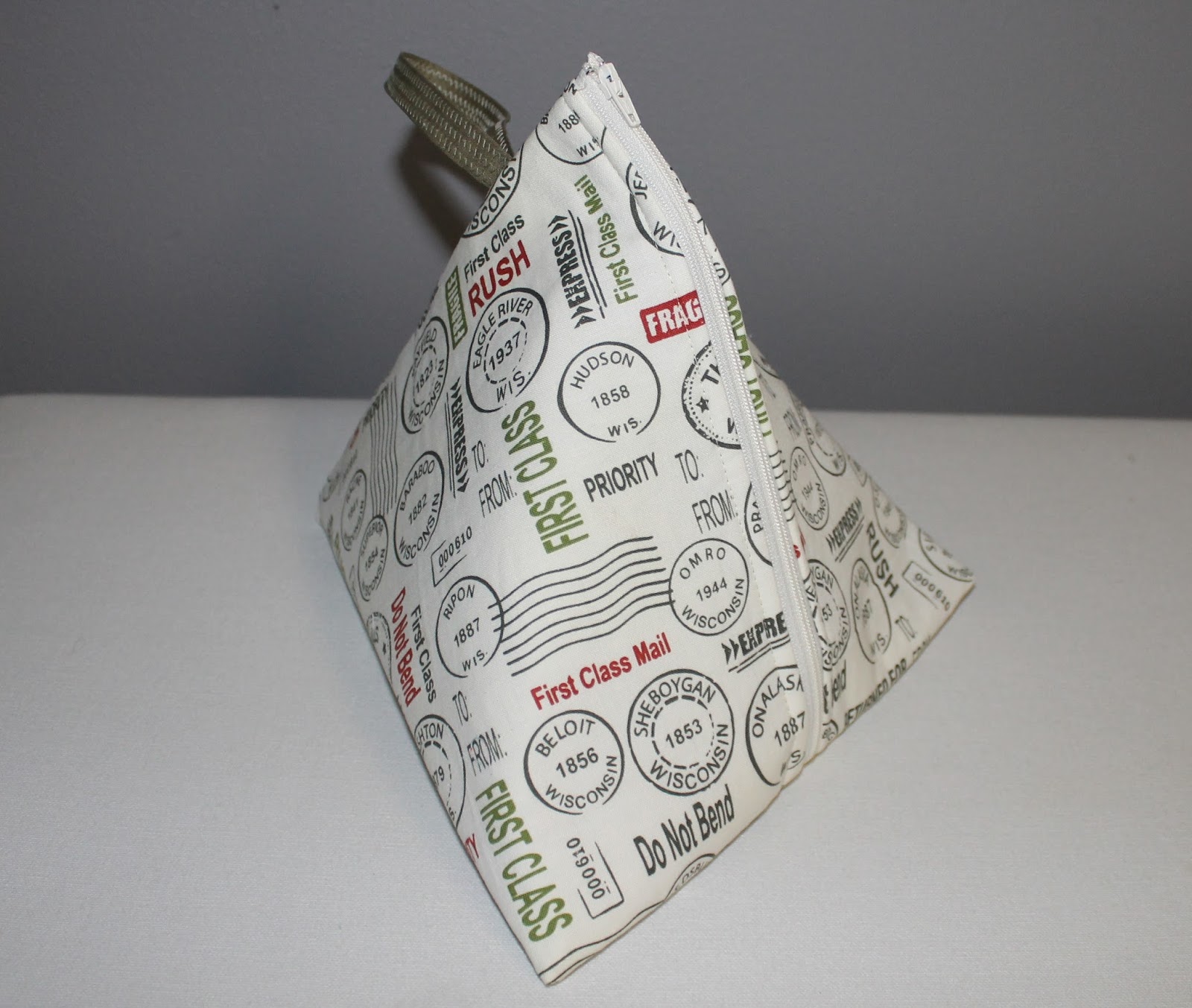 SunShine Sews...: Pyramid Power Bag