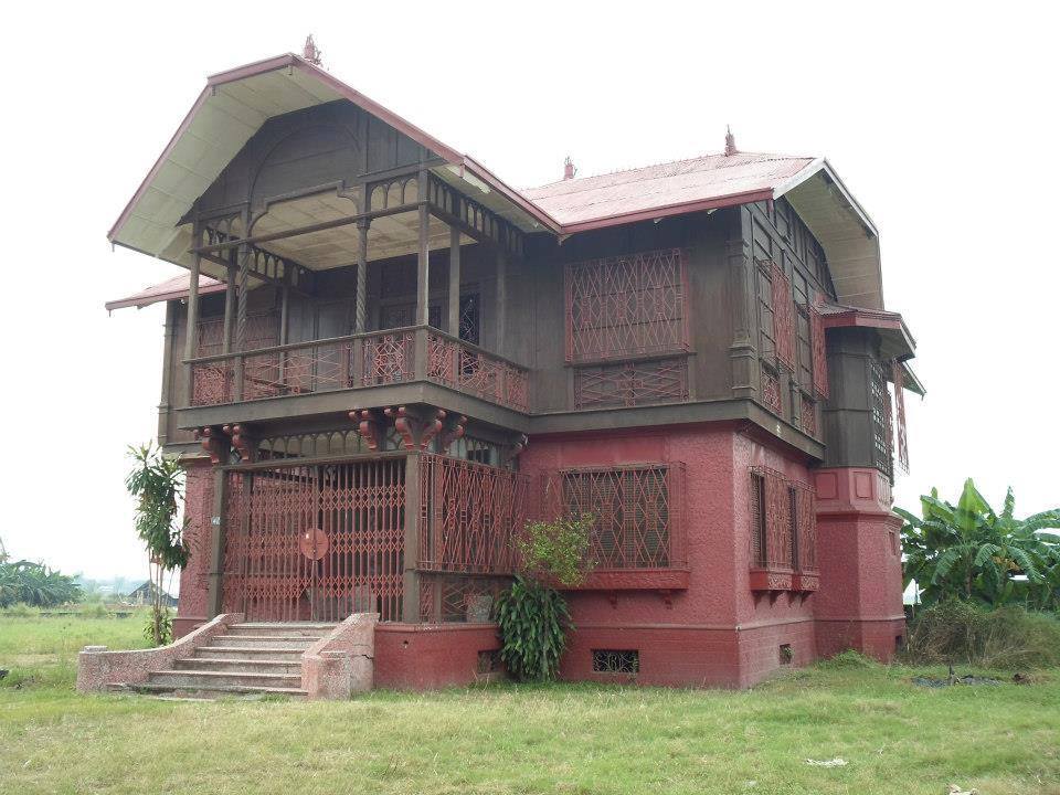 The Don Ramon Ilusorio Mansion AKA Bahay Na Pula