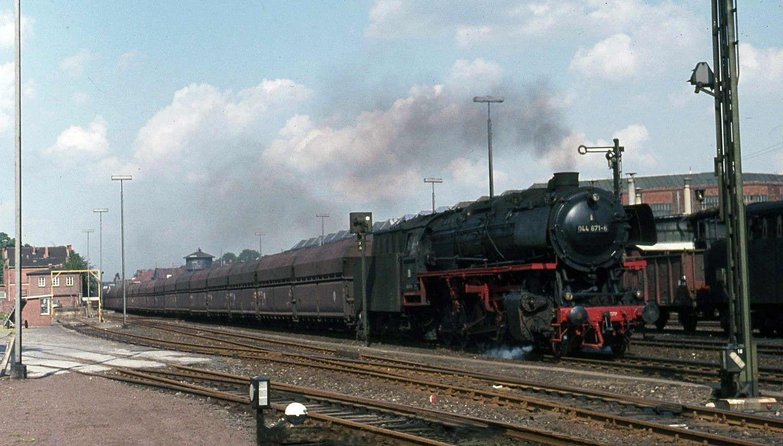 transpress nz: German class 44 steamer