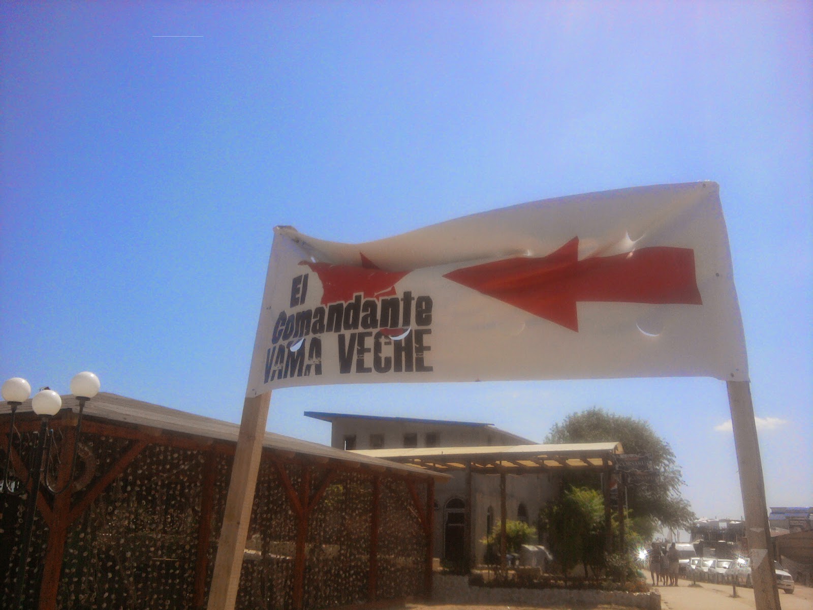 Vama Veche: Che Guevara in Vama Veche (El Comandante restaurant and bar ...