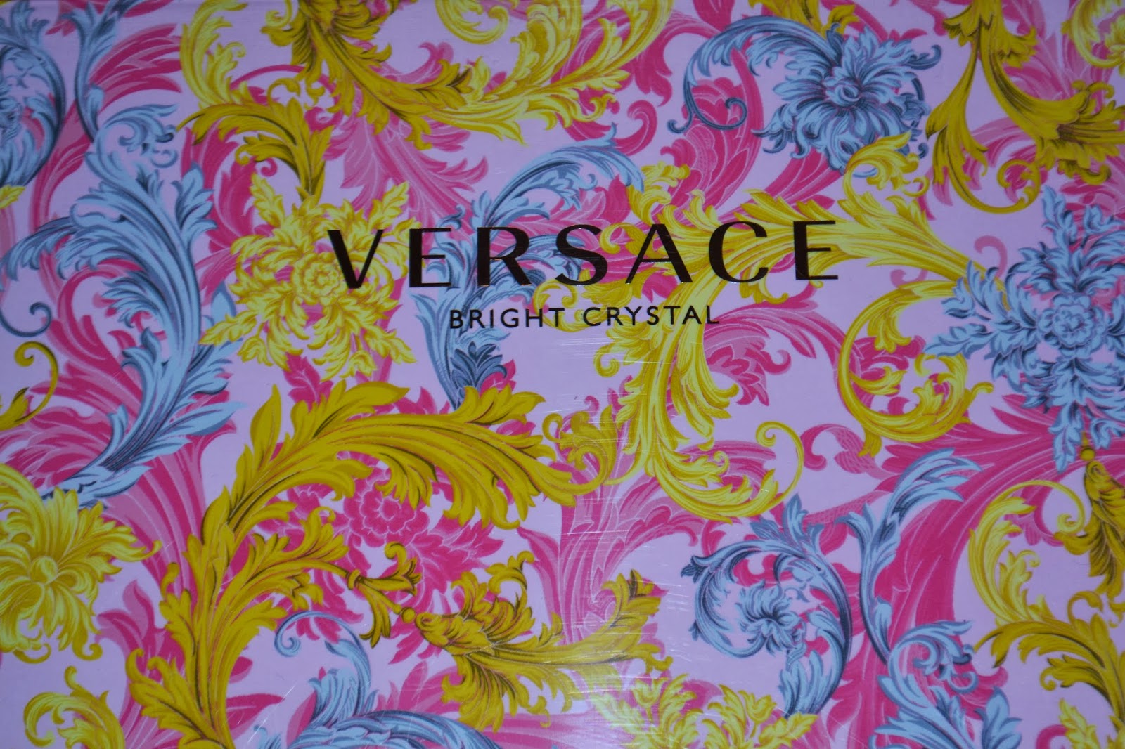 Forevermissvanity - A UK Lifestyle Blogger : Versace Bright Crystal Giftset