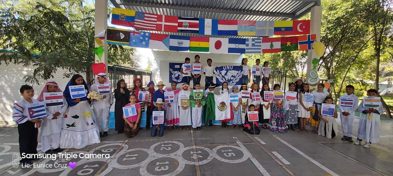 Supervisión Escolar 33 N.L.: ASAMBLEA ESCOLAR DE OCTUBRE ESC. PRIMARIA "CUAUHTÉMOC"