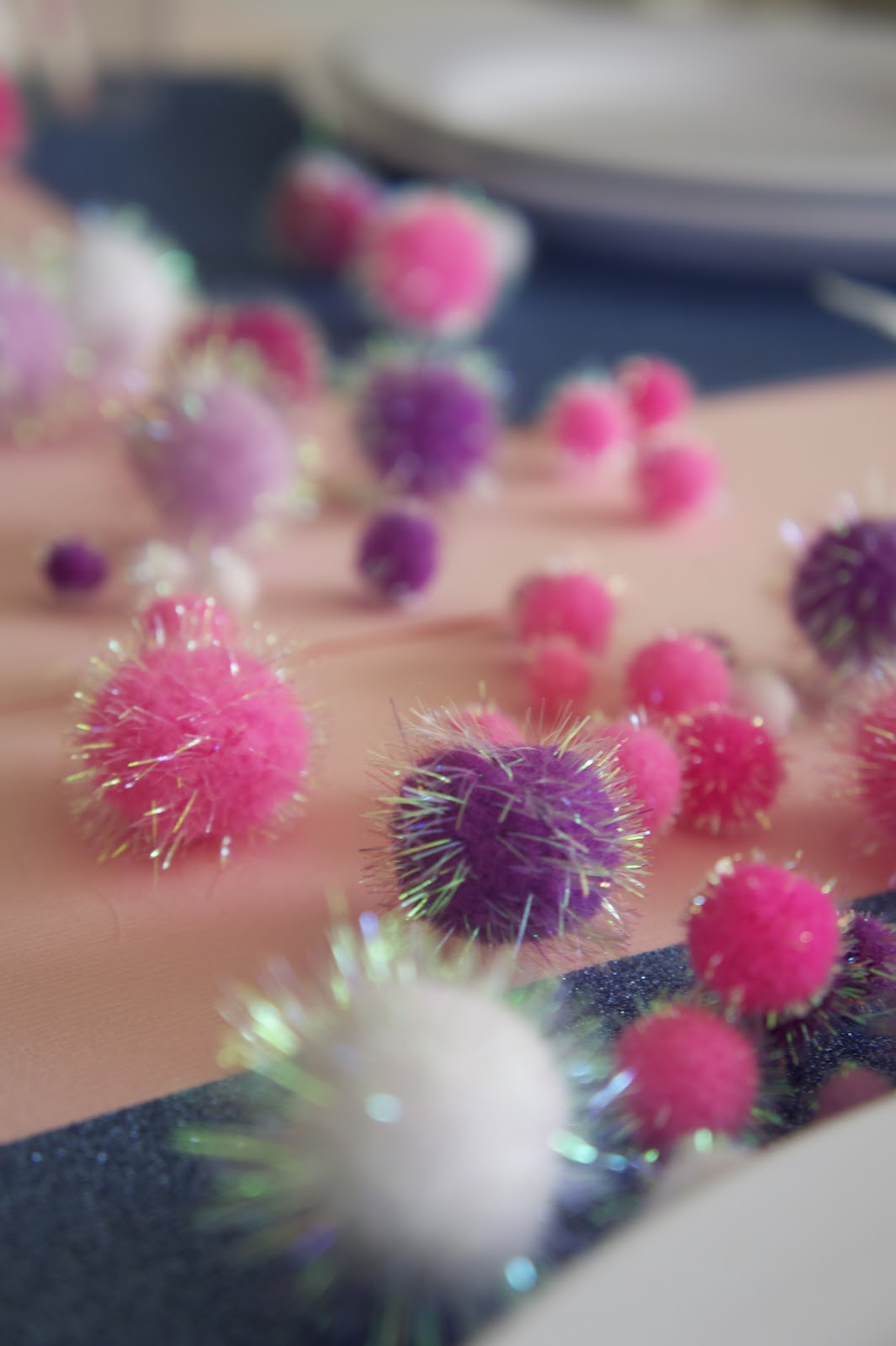 boubou: Pink dolphin party