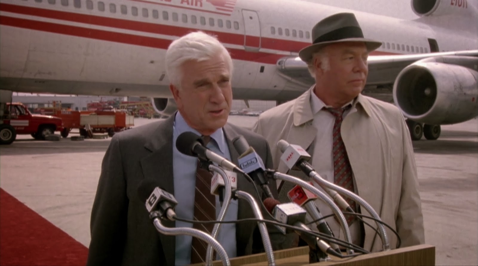 The Naked Gun appreciation thread | Page 6 | NeoGAF