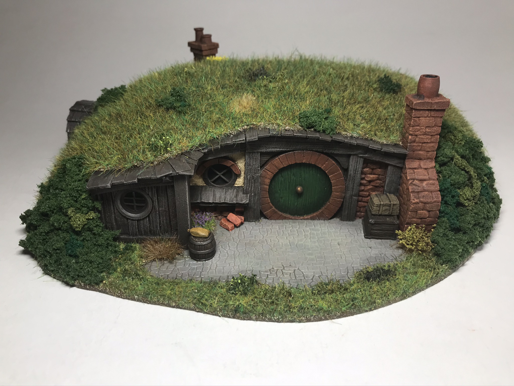lucky punk: 28mm Converted Forgeworld Hobbit Holes