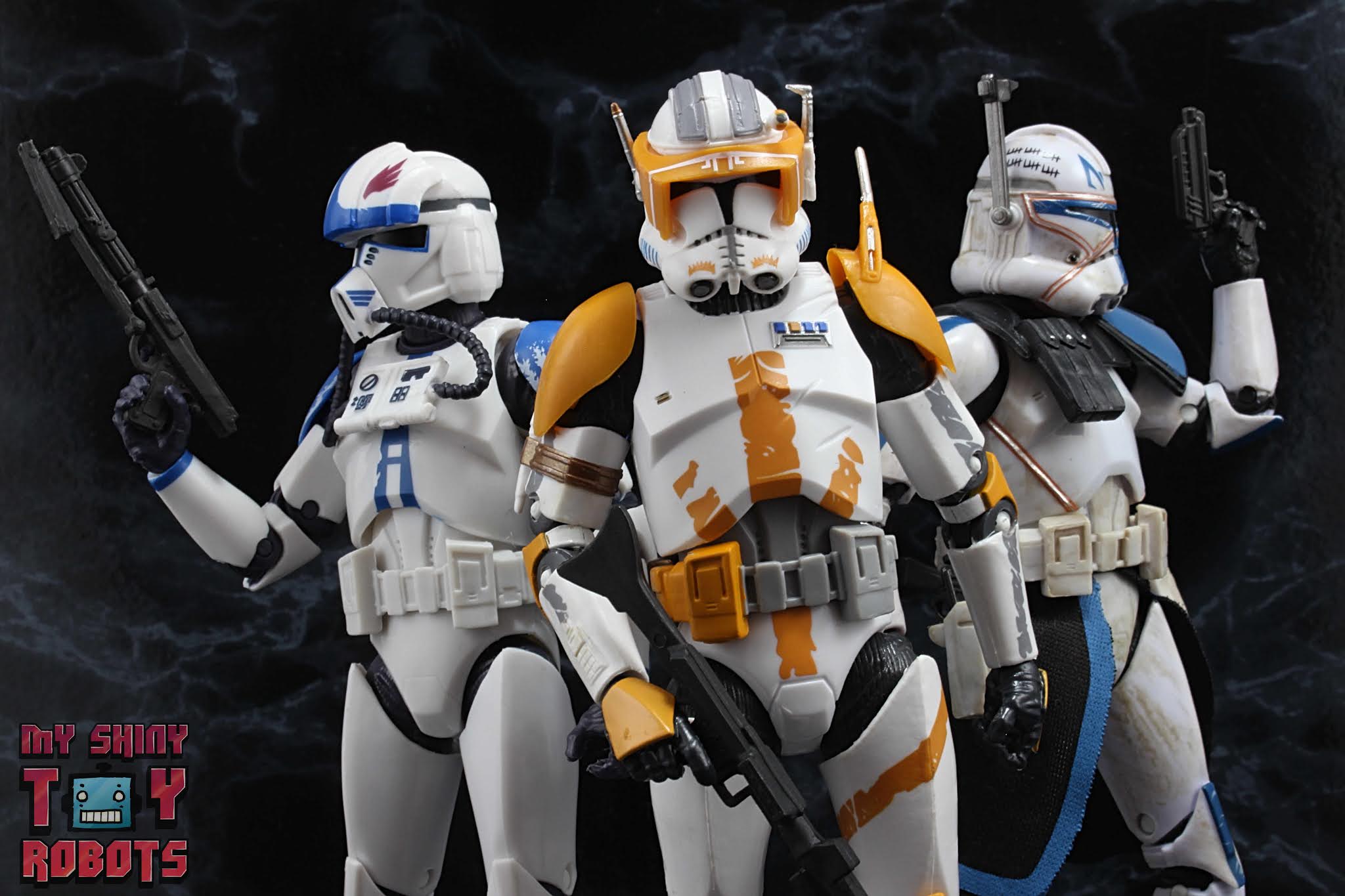 My Shiny Toy Robots: Toybox REVIEW: Star Wars Black Series Clone Pilot Hawk