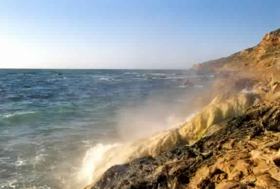 Korbous la plus grande Station thermale de la Tunisie - Tunisie Voyage ...