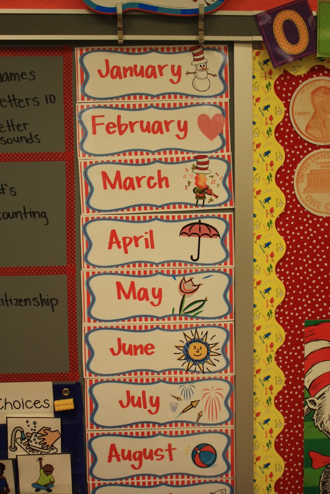 Sneak Peek into my classroom....and a Freebie! | From Kindergarten With ...