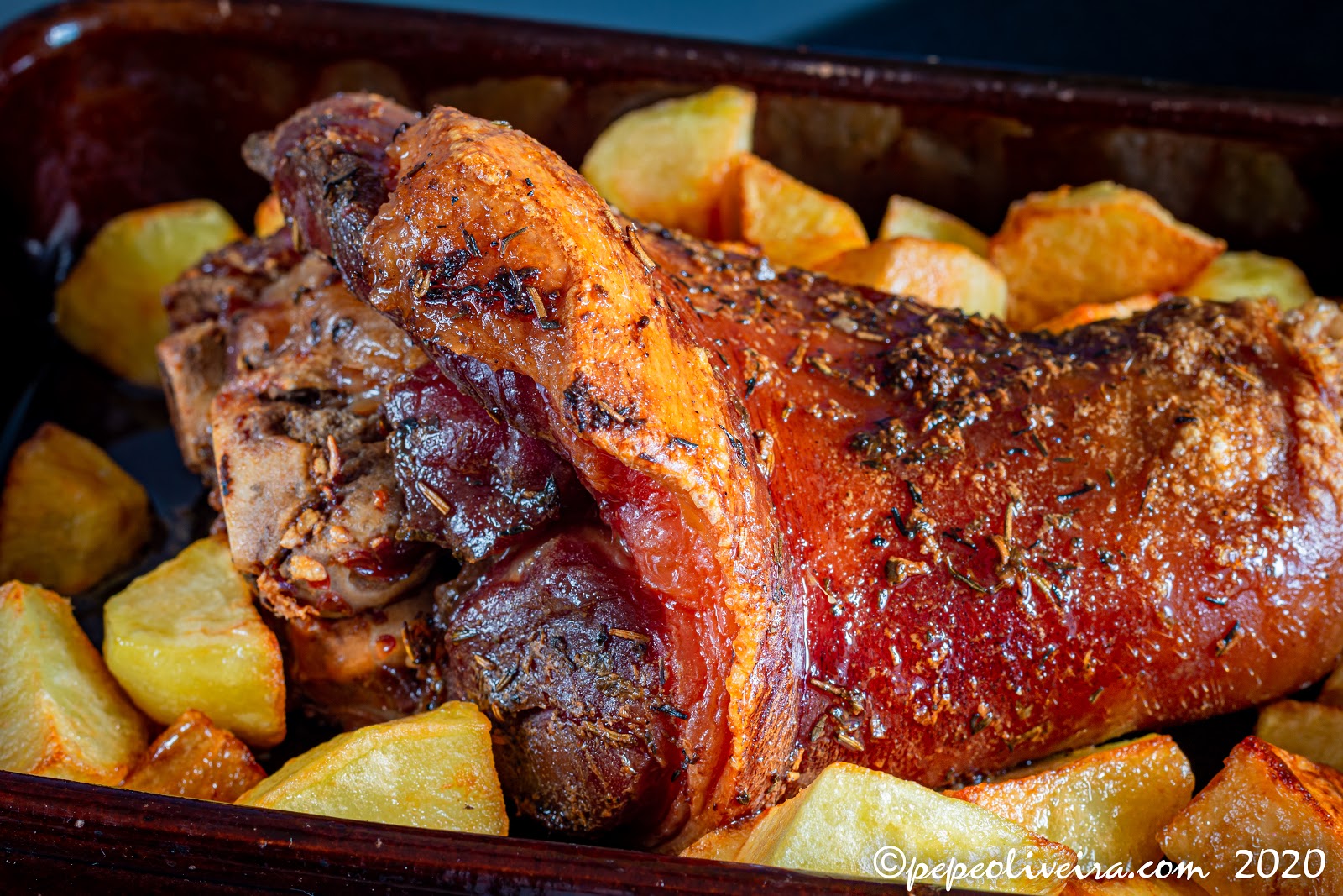 Mini lacón asado en olla de cocción lenta