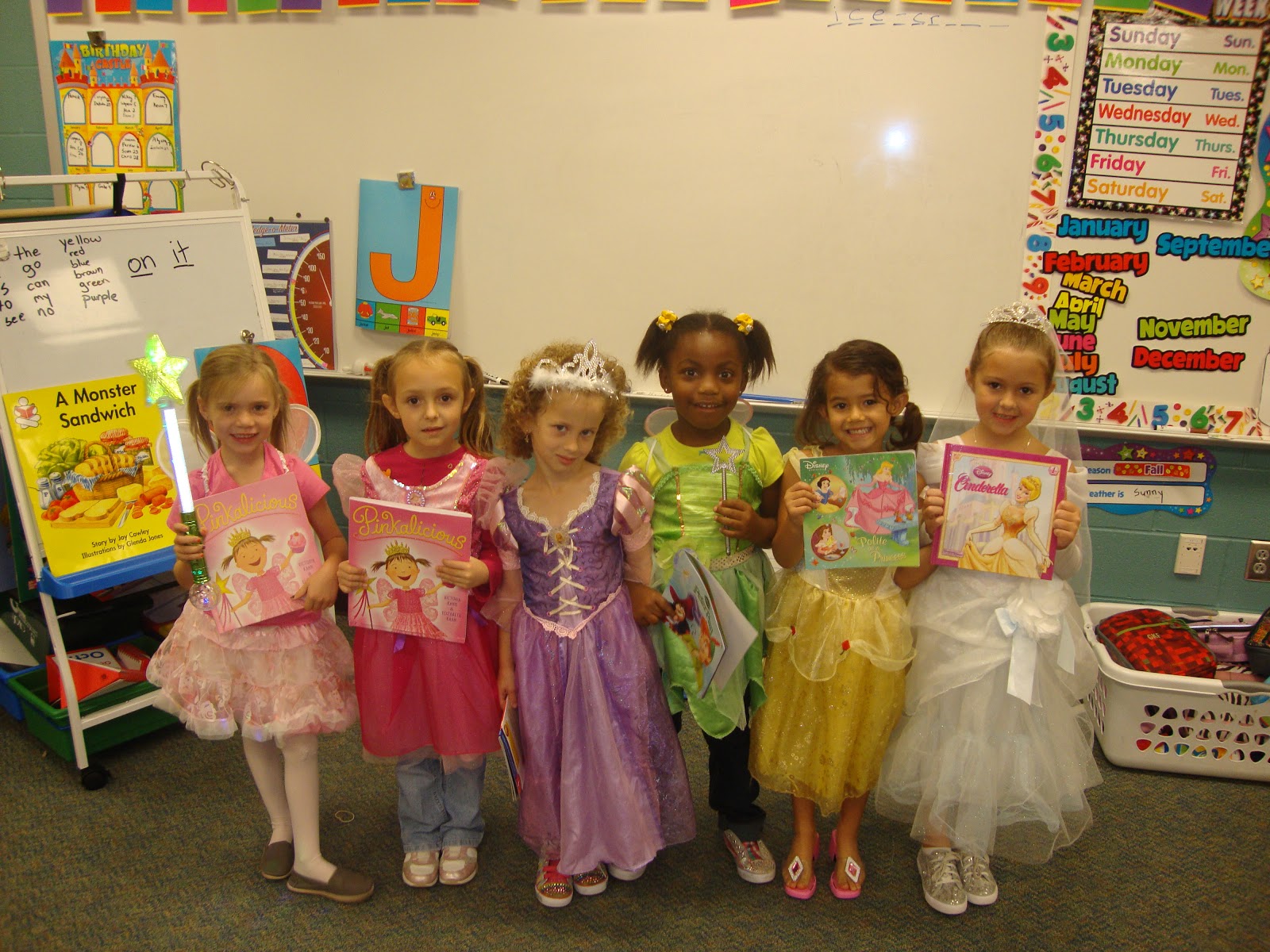 Kindergarten@Birnham Woods Elementary: Storybook Parade Pictures