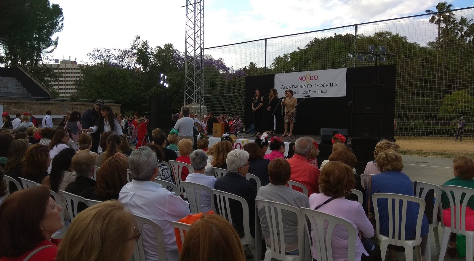 Gelán Noticias: El Distrito Los Remedios de Sevilla cierra el curso de sus Talleres ...