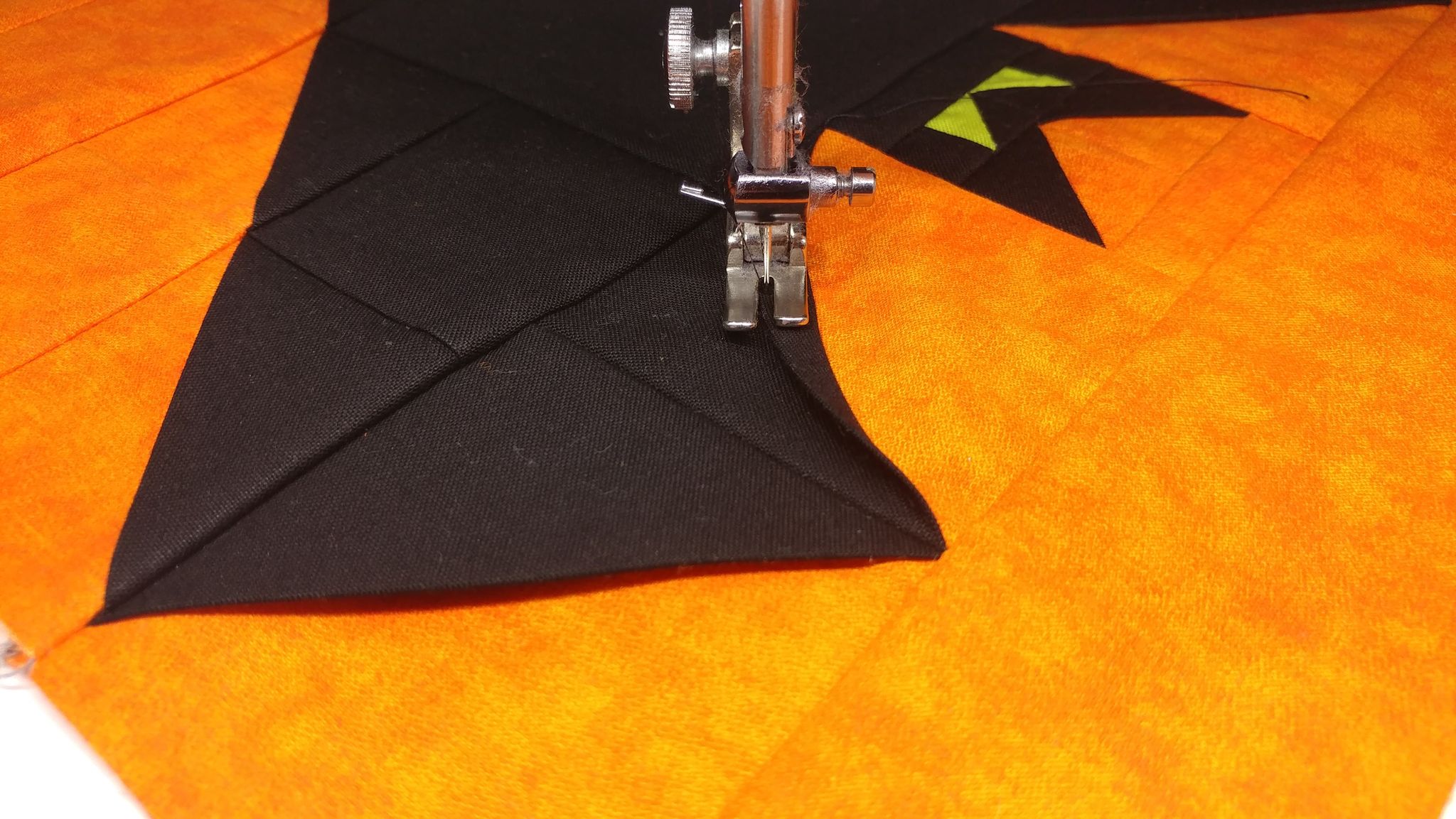 Slice of Pi Quilts: Going Batty! - FREE Bat Quilt Block Pattern