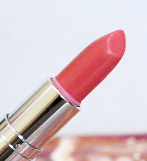 Peachy Pink Sisters: The Body Shop Colour Crush Lipstick in Peachy Pink