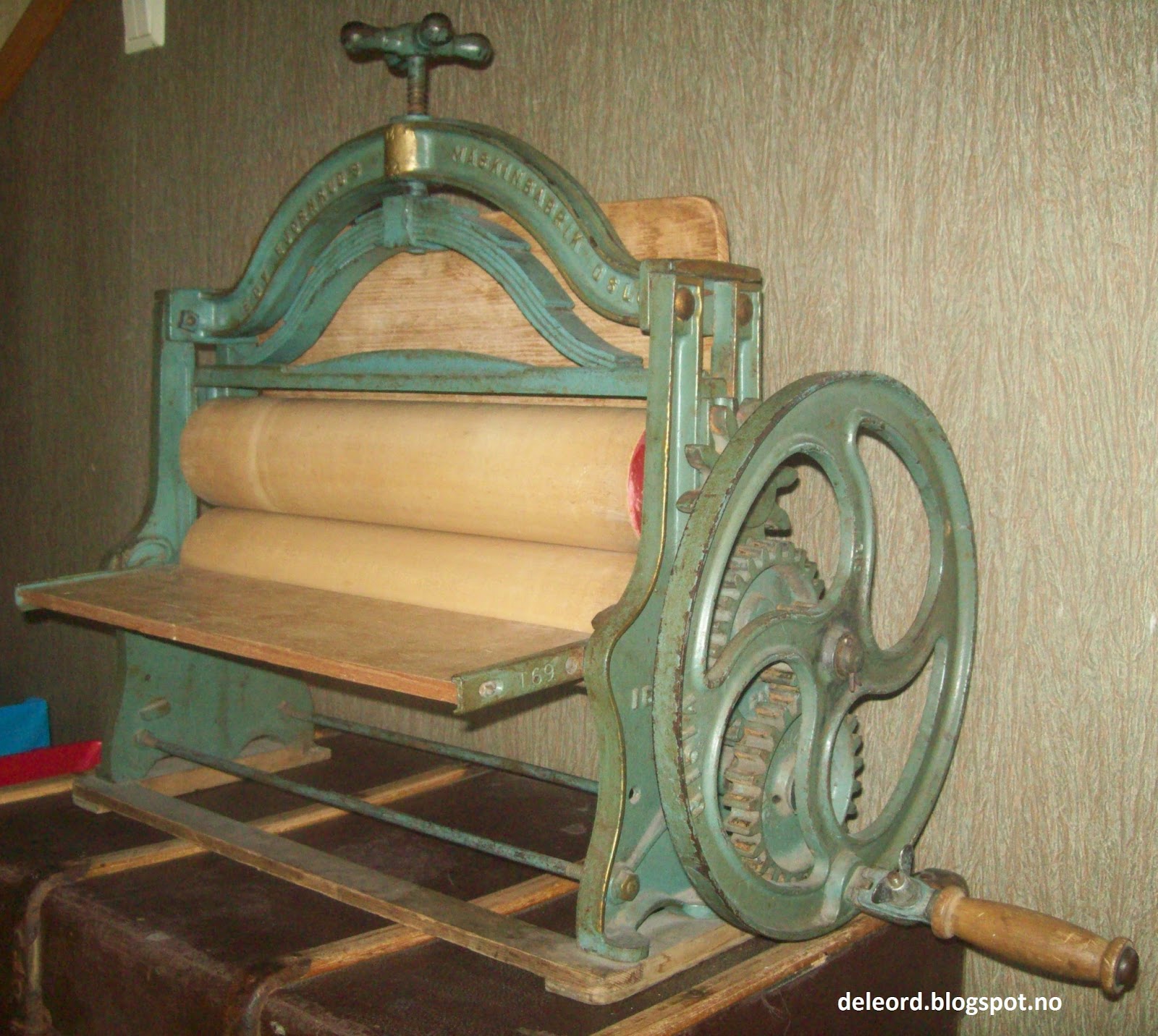 Vakker dag: En gammel klesrulle med nytt bruksområde.