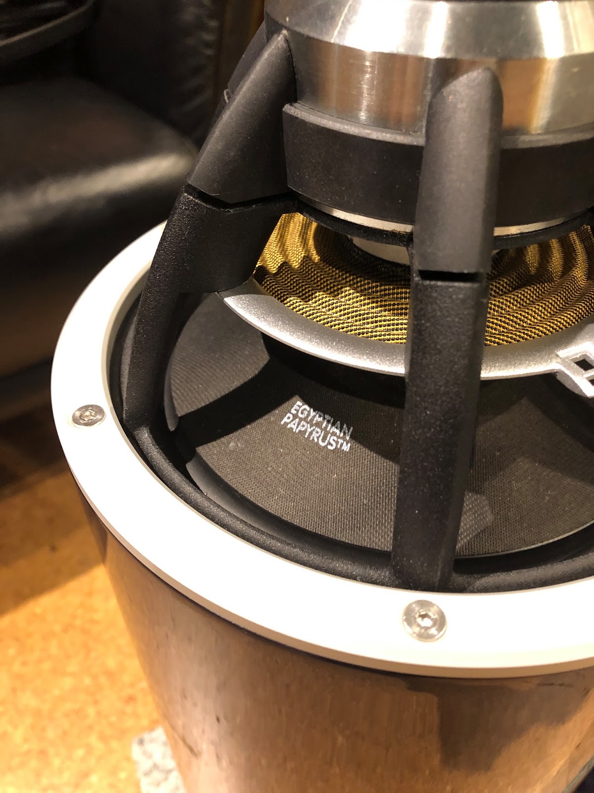 BAYZ AUDIO COURANTE SPEAKERS – M & S | Ultimate High-Fidelity