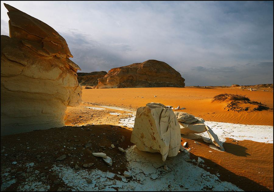 White Desert National Park, Egypt (with Map & Photos)