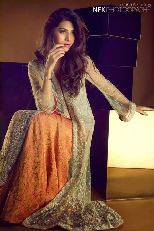 Model Huma Khan Sizzles in Trendy Photoshoot - FashionBA