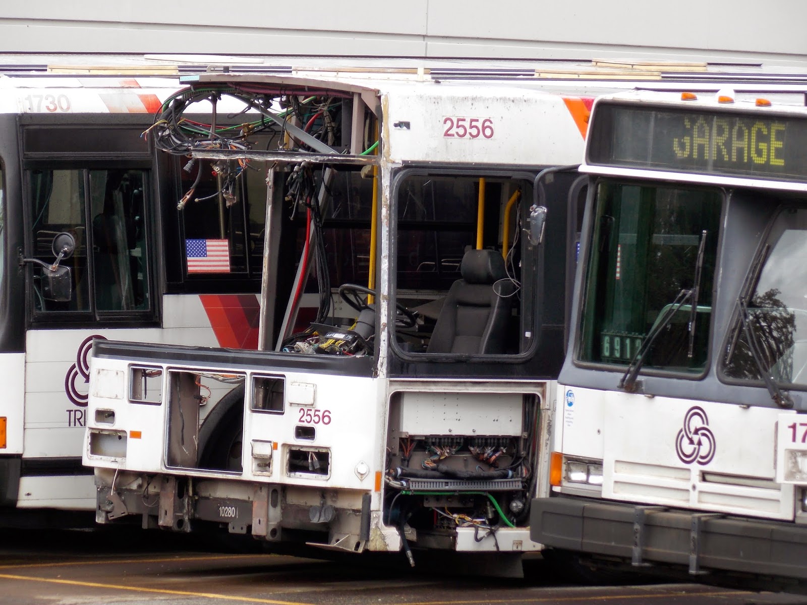 RANTINGS OF A FORMER TRIMET BUS DRIVER: The relics of TriMet's bus ...