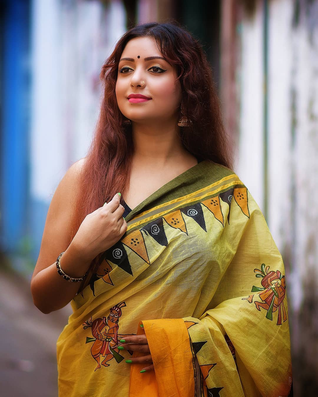 [50+] Rupsa Saha Chowdhury Hot Saree Photoshoot - RitzyStar