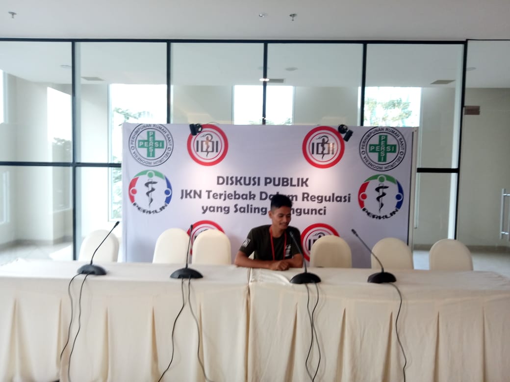 BACKDROP R8 PARTISI PAMERAN TANGERANG MINIMALIS