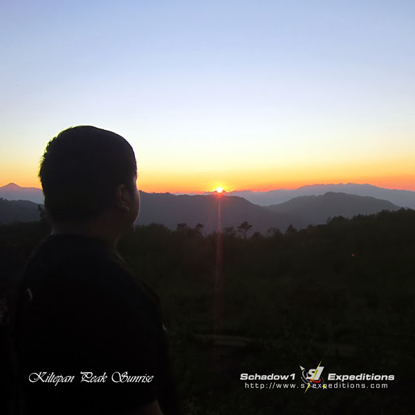 Kiltepan Peak of the Sagada - an awesome place to greet the sunrise ...