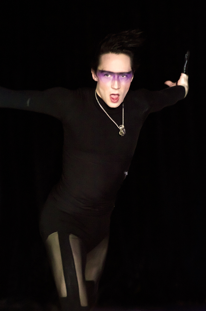 The Best of Binky's Johnny Weir Blog: Flashback Friday: Army of Johnny