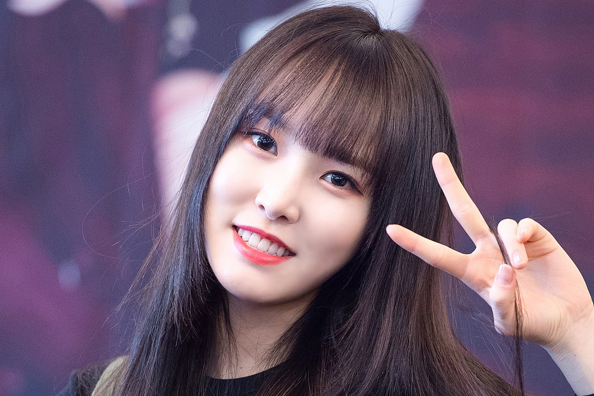 La ex miembro de GFriend, Yuju ha firmado oficialmente con la agencia ...