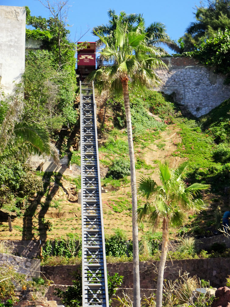 More Golden Years: Scenes from Mazatlan