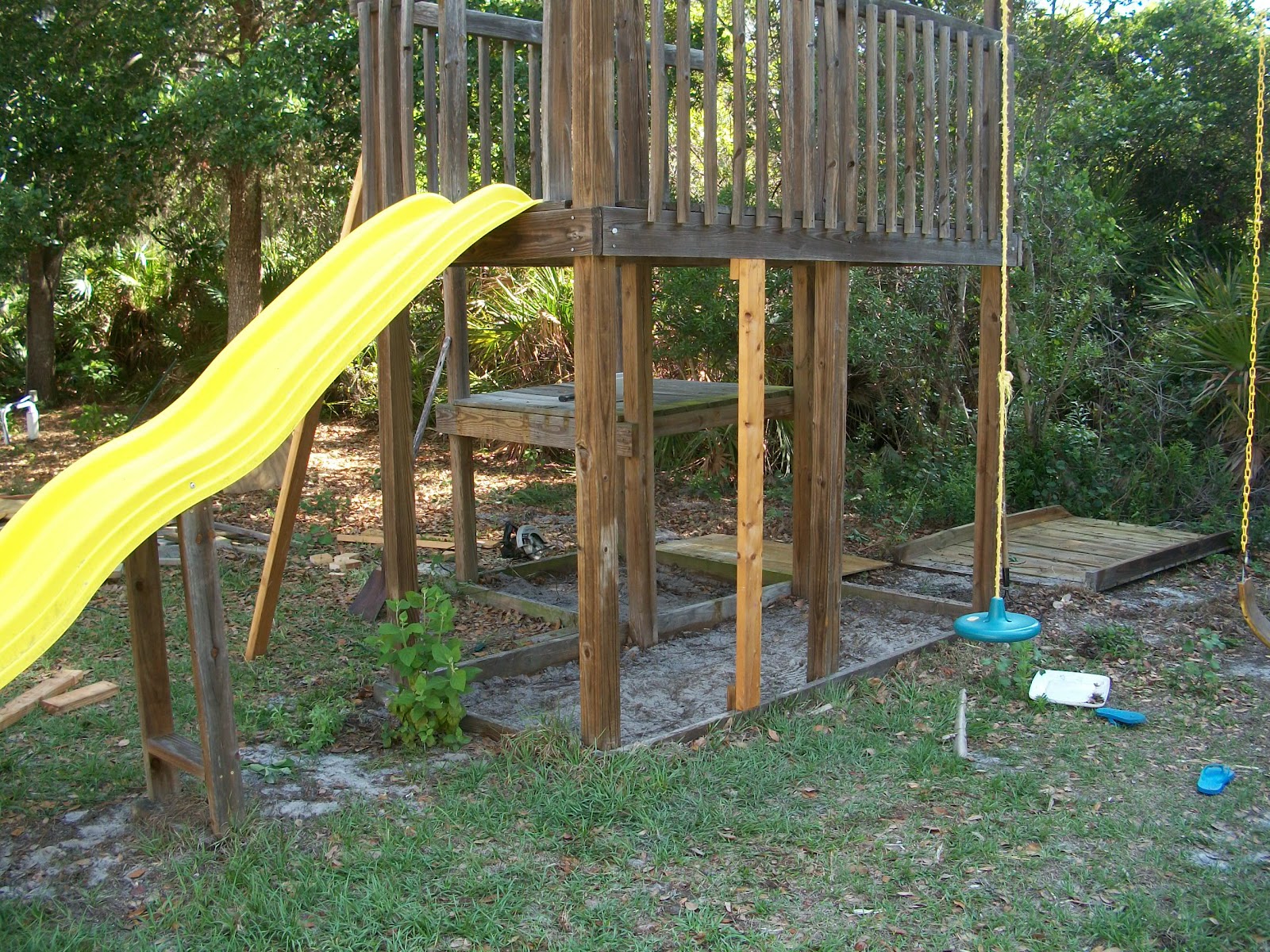 Chicken Playground | BackYard Chickens - Learn How to Raise Chickens