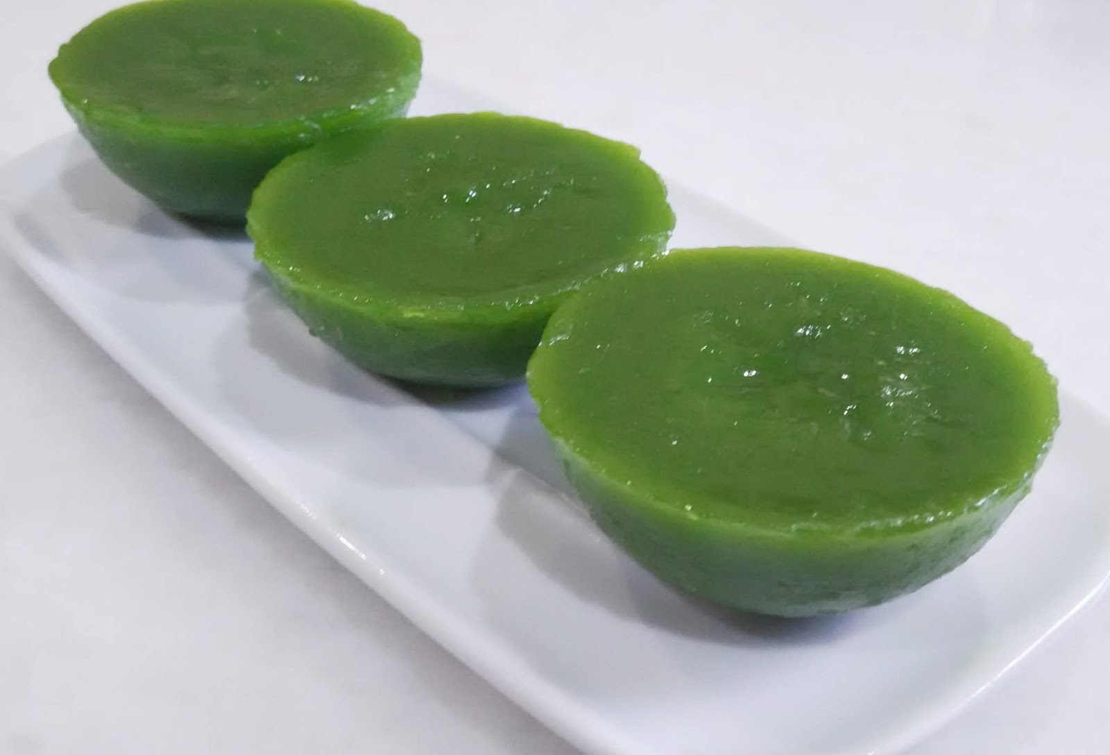 KUEH KOSUI PANDAN