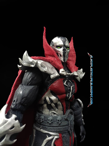 Black - Plastic - Life: McFarlane Malefik Spawn - Pictorial Review