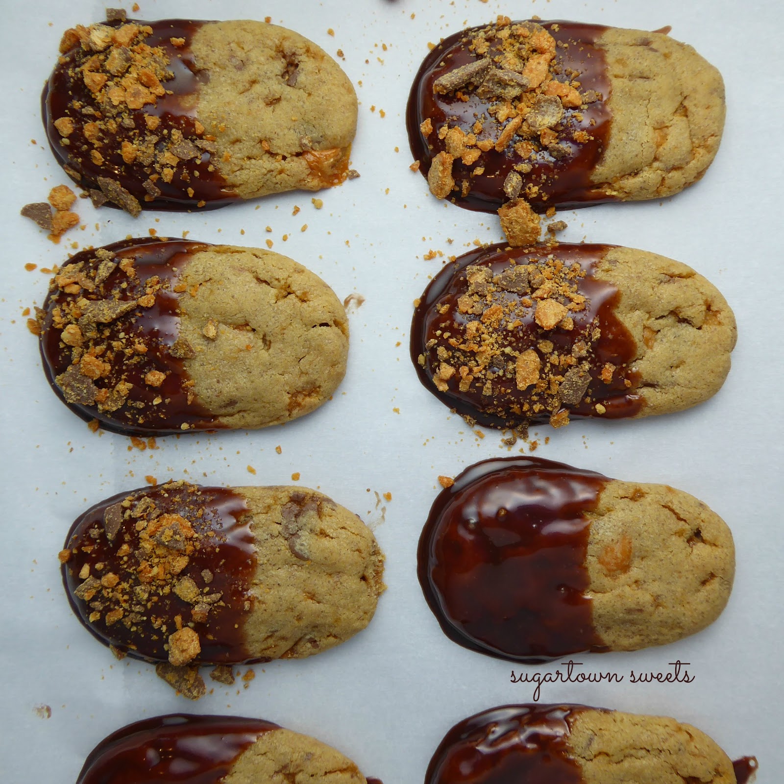 Sugartown Sweets: Peanut Butter Butterfinger Cookies