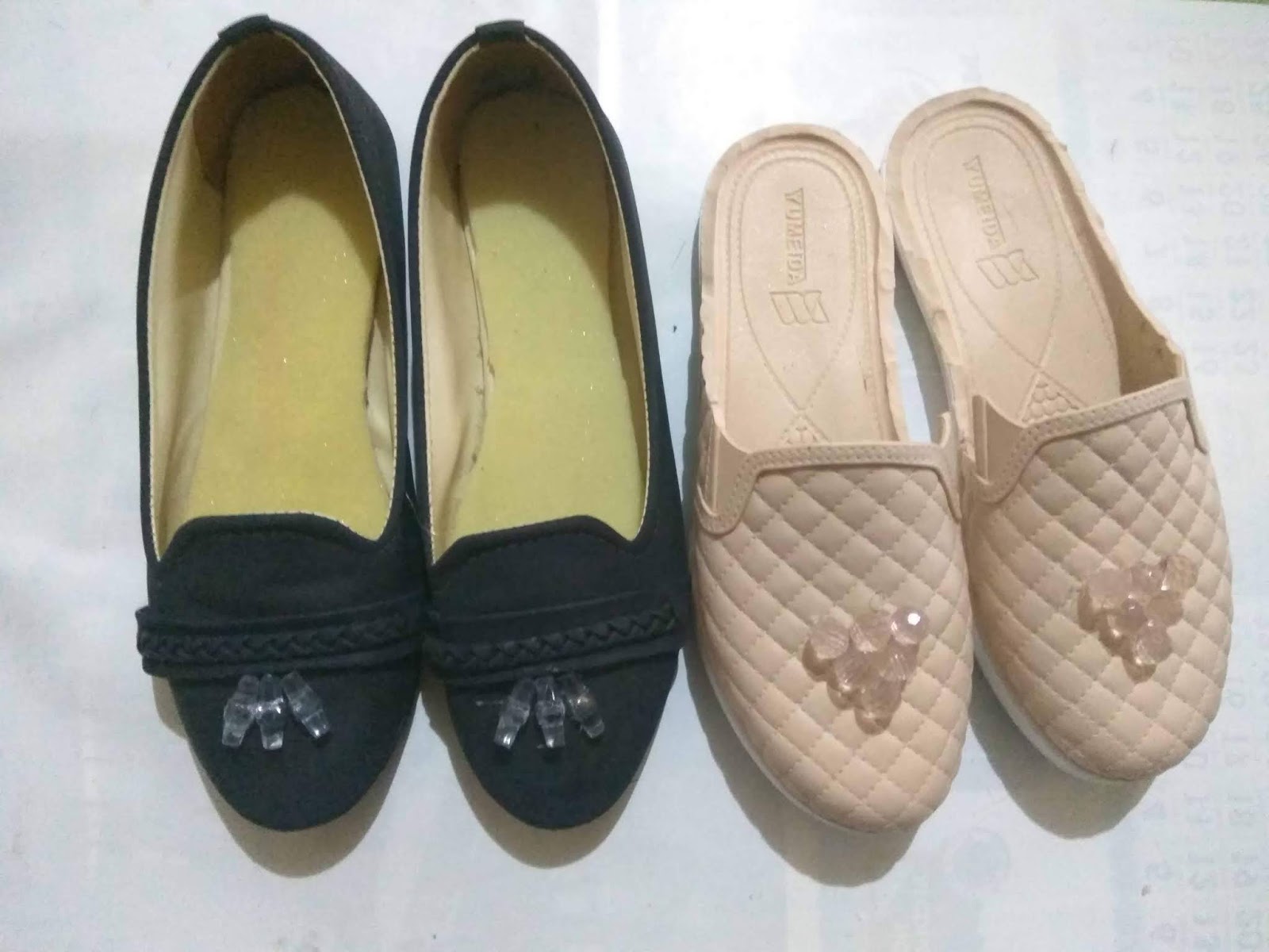 MENGHIAS SEPATU LAMA DENGAN KANCING KRISTAL