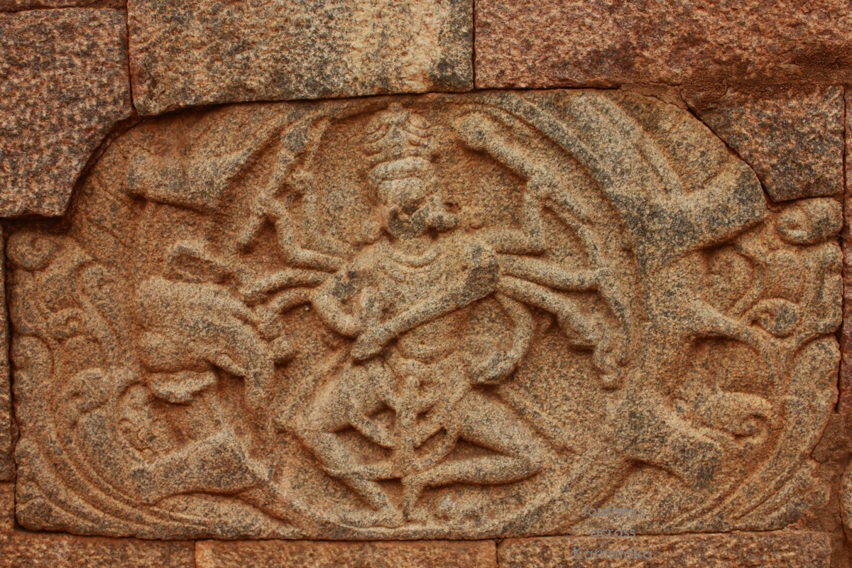 Journeys across Karnataka: Venkatappa Baavi, Kanakagiri