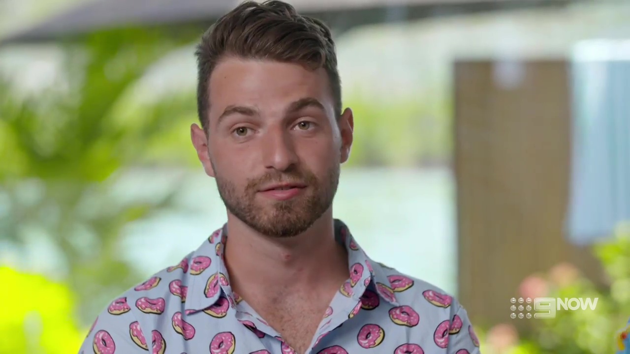 ausCAPS: Kev, Dorian & Teng nude in Travel Guides 4-03 "Whitsundays"