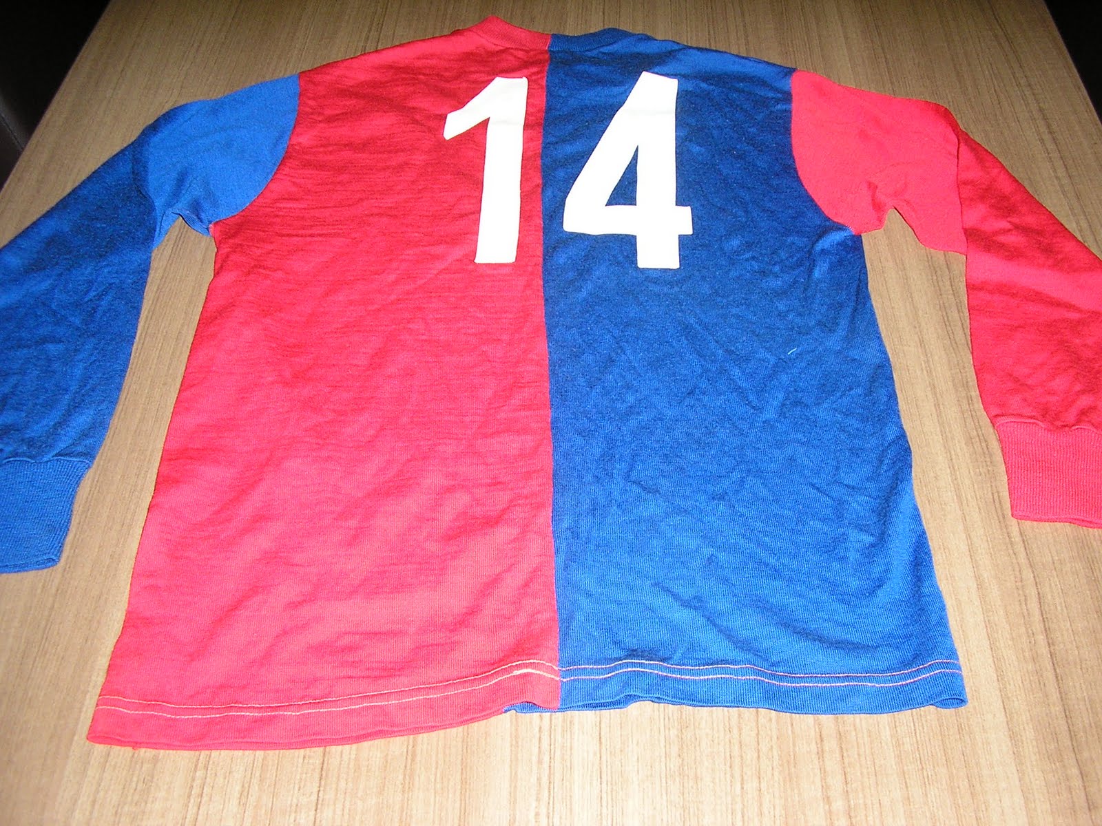 Coleccionista63: Samarreta del CD CONDAL / COMTAL (període 1968/1970 ...